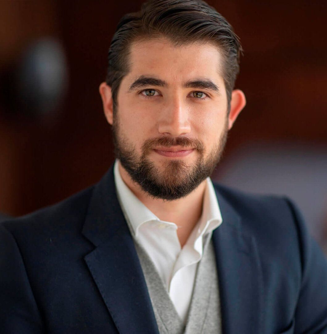 Taylor Swift: Let The Player Play - Santamarina + Steta